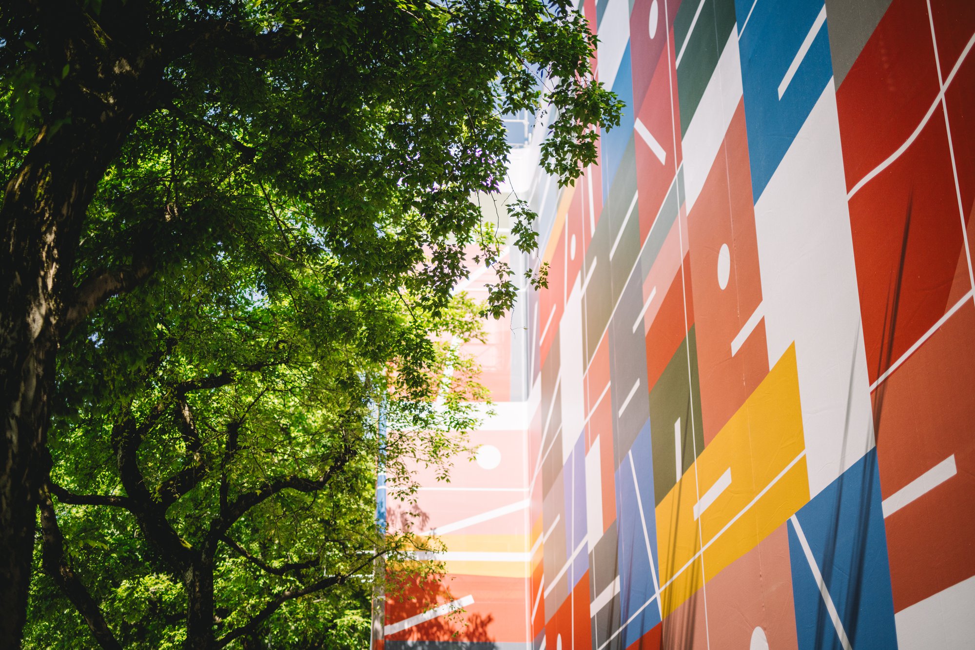 Inauguration du chantier et de la bâche artistique pour la Vaudoise ...