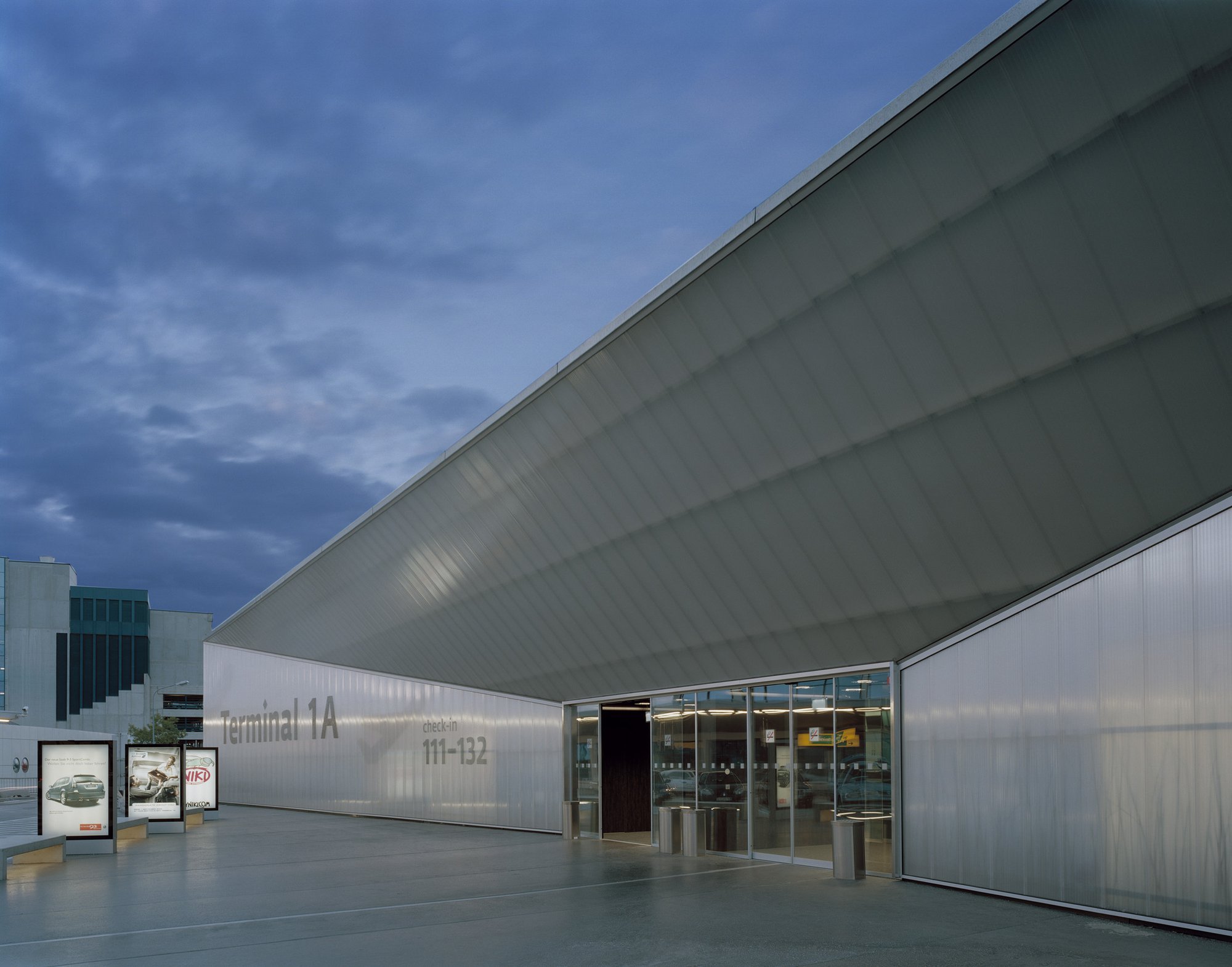 Terminal 1A Airport, Vienna | Itten+Brechbühl AG